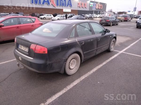 Black Audi A4 2005 in Saldus, with an engine capacity of 1.90 L and mileage of 336 thousand km for 950 €, photo 5 on AUTOMOTO.COM.LV