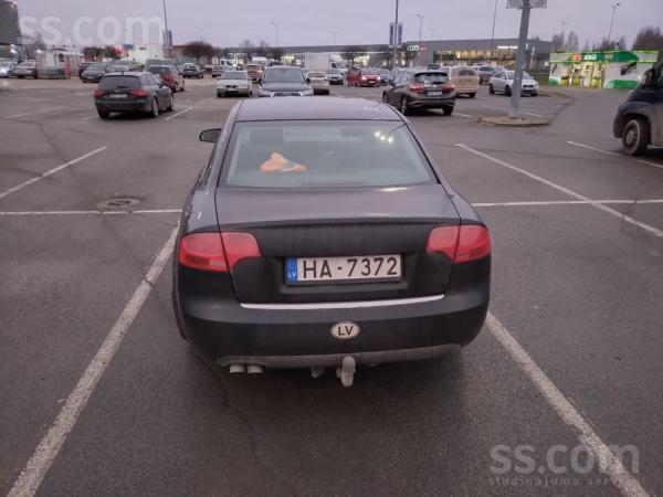 Black Audi A4 2005 in Saldus, with an engine capacity of 1.90 L and mileage of 336 thousand km for 950 €, photo 6 on AUTOMOTO.COM.LV