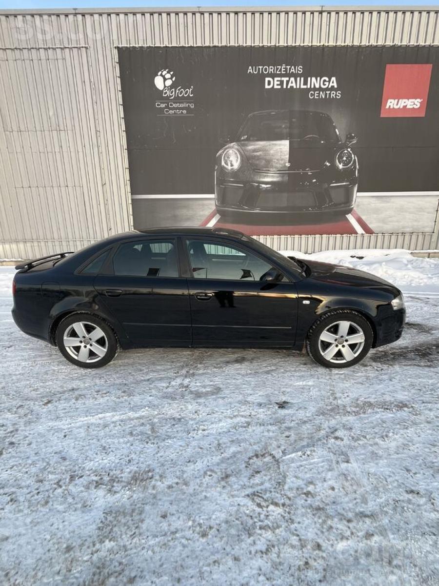 Melns Audi A4 2005 Rīga, ar dzinēja tilpumu 1.90 L un nobraukumu 330 tūkst. km par 1900 €, foto 1 vietnē AUTOMOTO.COM.LV