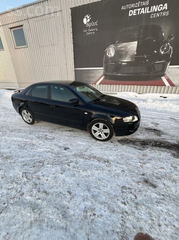 Melns Audi A4 2005 Rīga, ar dzinēja tilpumu 1.90 L un nobraukumu 330 tūkst. km par 1900 €, foto 8 vietnē AUTOMOTO.COM.LV