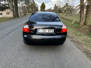 Black Audi A4 2005 in Prienai, with an engine capacity of 1.90 L and mileage of 319 thousand km for 2950 €, photo 5 on AUTOMOTO.COM.LV