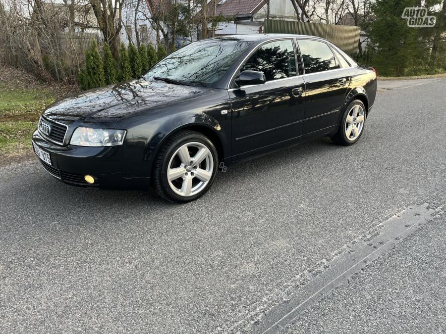 Black Audi A4 2005 in Prienai, with an engine capacity of 1.90 L and mileage of 319 thousand km for 2950 €, photo 6 on AUTOMOTO.COM.LV