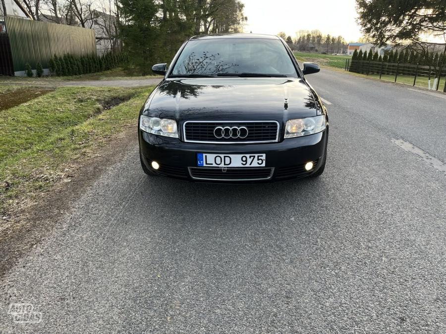 Black Audi A4 2005 in Prienai, with an engine capacity of 1.90 L and mileage of 319 thousand km for 2950 €, photo 7 on AUTOMOTO.COM.LV