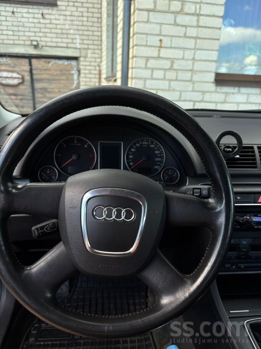 Melns Audi A4 2005 Talsi, ar dzinēja tilpumu 1.90 L un nobraukumu 343 tūkst. km par 3400 €, foto 8 vietnē AUTOMOTO.COM.LV