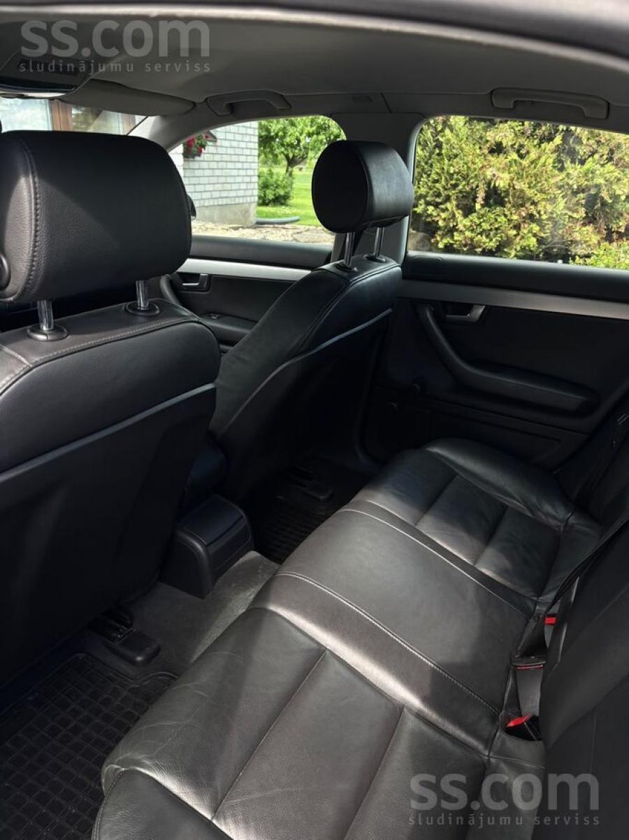 Melns Audi A4 2005 Talsi, ar dzinēja tilpumu 1.90 L un nobraukumu 343 tūkst. km par 3400 €, foto 10 vietnē AUTOMOTO.COM.LV