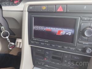 Черный Ауди А4 2005 в Рига, объемом двигателя 2.50 л и пробегом 272 тыс. км за 3900 €, фото 13 на AUTOMOTO.COM.LV