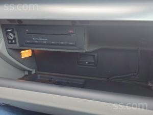 Черный Ауди А4 2005 в Рига, объемом двигателя 2.50 л и пробегом 272 тыс. км за 3900 €, фото 16 на AUTOMOTO.COM.LV