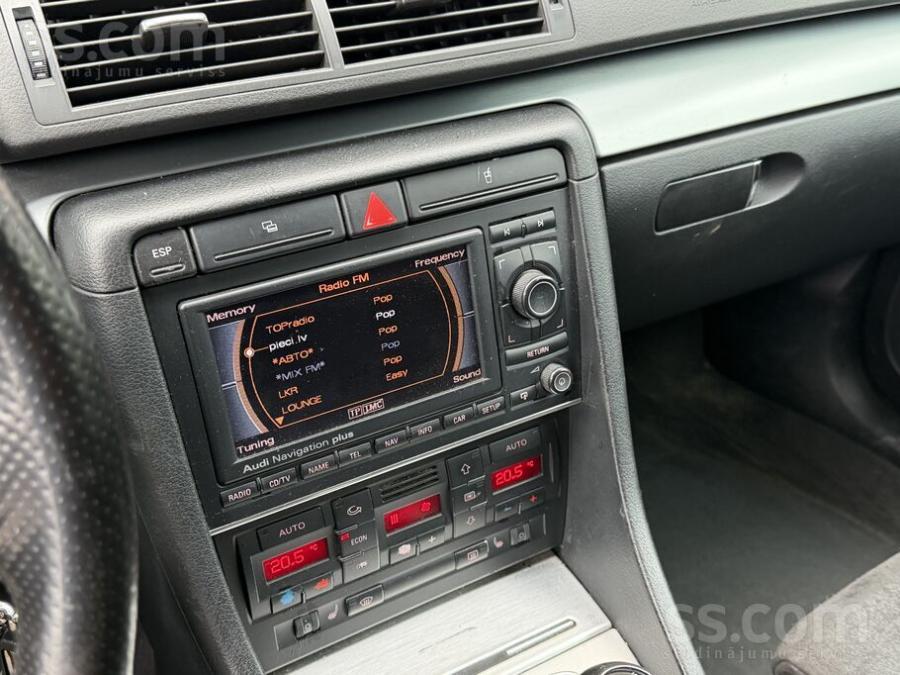 Black Audi A4 2005 in Riga, with an engine capacity of 2.50 L and mileage of 398 thousand km for 1990 €, photo 11 on AUTOMOTO.COM.LV