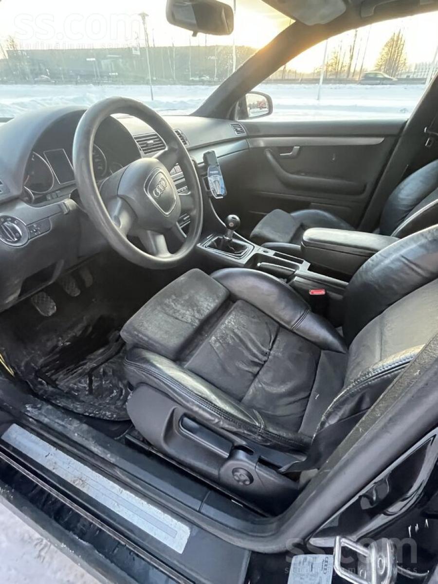 Melns Audi A4 2005 Rīga, ar dzinēja tilpumu 1.90 L un nobraukumu 341 tūkst. km par 1900 €, foto 3 vietnē AUTOMOTO.COM.LV