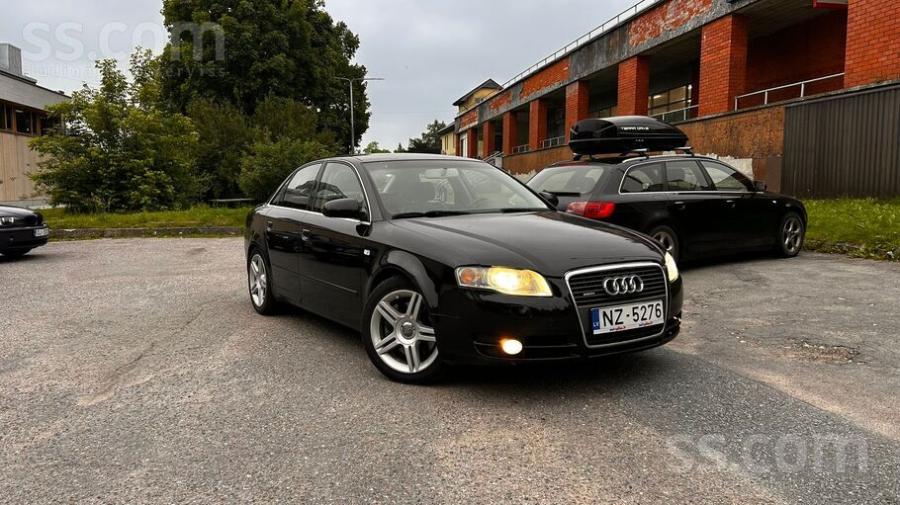 Melns Audi A4 2005 Rīga, ar dzinēja tilpumu 3.00 L un nobraukumu 322 tūkst. km par 2600 €, foto 1 vietnē AUTOMOTO.COM.LV