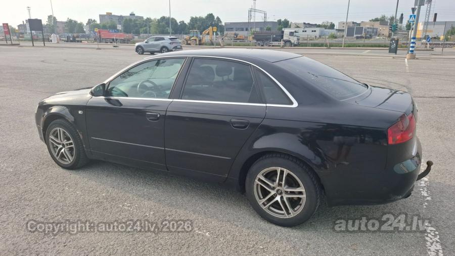 Melns Audi A4 2005 Tallina, ar dzinēja tilpumu 2.00 L un nobraukumu 341 tūkst. km par 2200 €, foto 6 vietnē AUTOMOTO.COM.LV