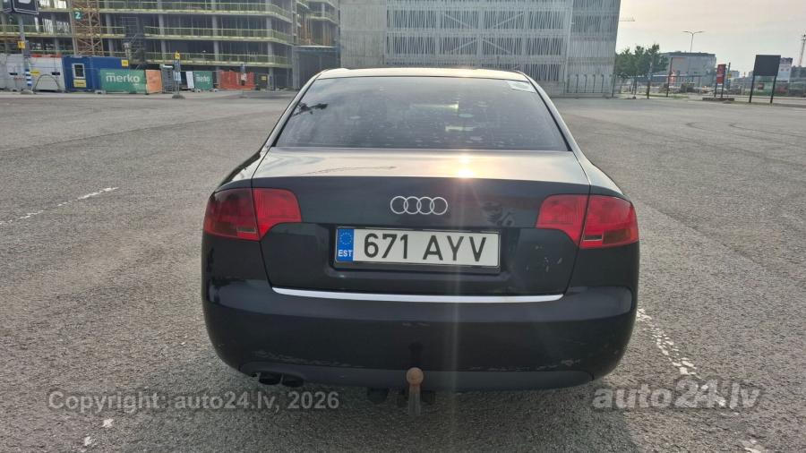 Melns Audi A4 2005 Tallina, ar dzinēja tilpumu 2.00 L un nobraukumu 341 tūkst. km par 2200 €, foto 7 vietnē AUTOMOTO.COM.LV
