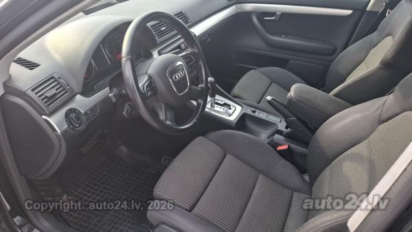 Black Audi A4 2005 in Tallinn, with an engine capacity of 2.00 L and mileage of 341 thousand km for 2200 €, photo 7 on AUTOMOTO.COM.LV