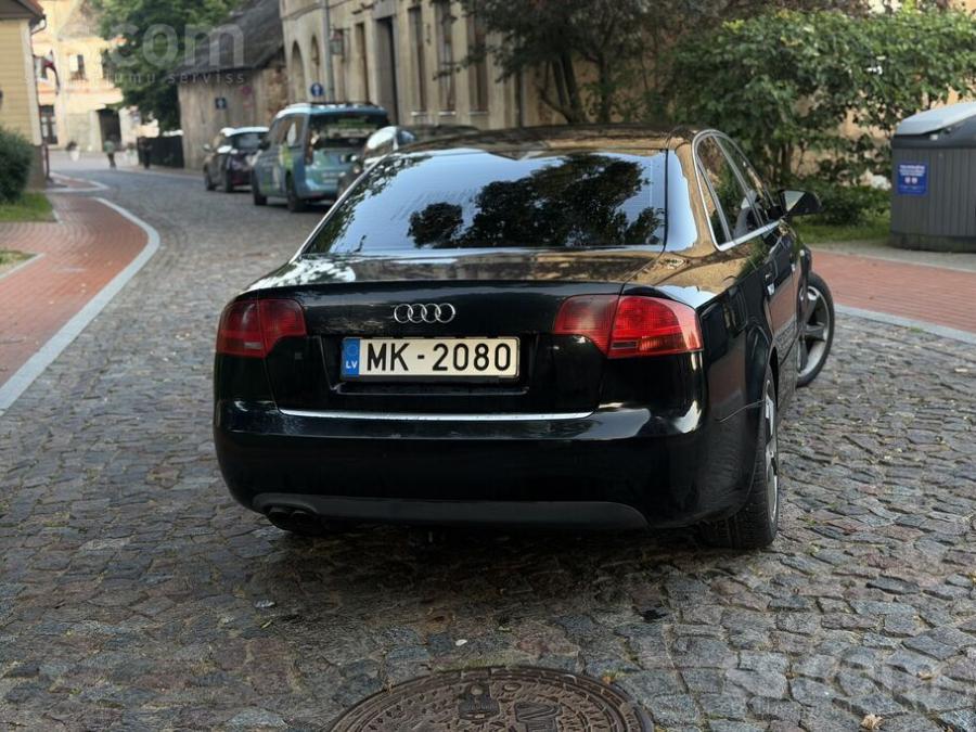 Melns Audi A4 2005 Cēsis, ar dzinēja tilpumu 2.00 L un nobraukumu 296 tūkst. km par 1990 €, foto 4 vietnē AUTOMOTO.COM.LV