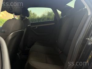 Melns Audi A4 2005 Cēsis, ar dzinēja tilpumu 2.00 L un nobraukumu 296 tūkst. km par 1990 €, foto 17 vietnē AUTOMOTO.COM.LV