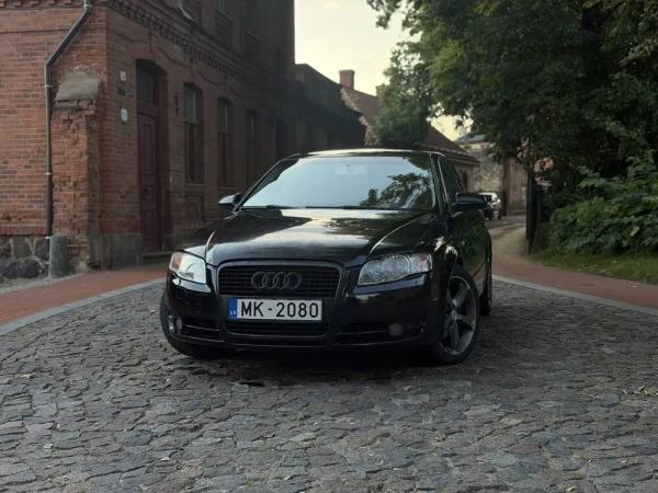 Black Audi A4 2005 in Cesis, with an engine capacity of 2.00 L and mileage of 296 thousand km for 1990 €, photo 5 on AUTOMOTO.COM.LV