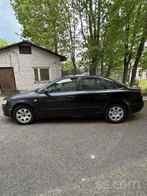 Melns Audi A4 2005 Tukums, ar dzinēja tilpumu 1.90 L un nobraukumu 345 tūkst. km par 1500 €, foto 4 vietnē AUTOMOTO.COM.LV