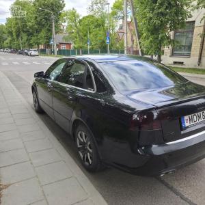 Melns Audi A4 2005 Viļņa, ar dzinēja tilpumu 2.00 L un nobraukumu 381 tūkst. km par 2400 €, foto 5 vietnē AUTOMOTO.COM.LV