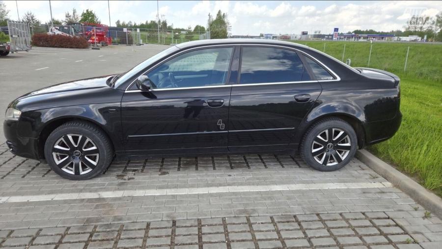 Melns Audi A4 2005 Viļņa, ar dzinēja tilpumu 2.00 L un nobraukumu 381 tūkst. km par 2400 €, foto 11 vietnē AUTOMOTO.COM.LV