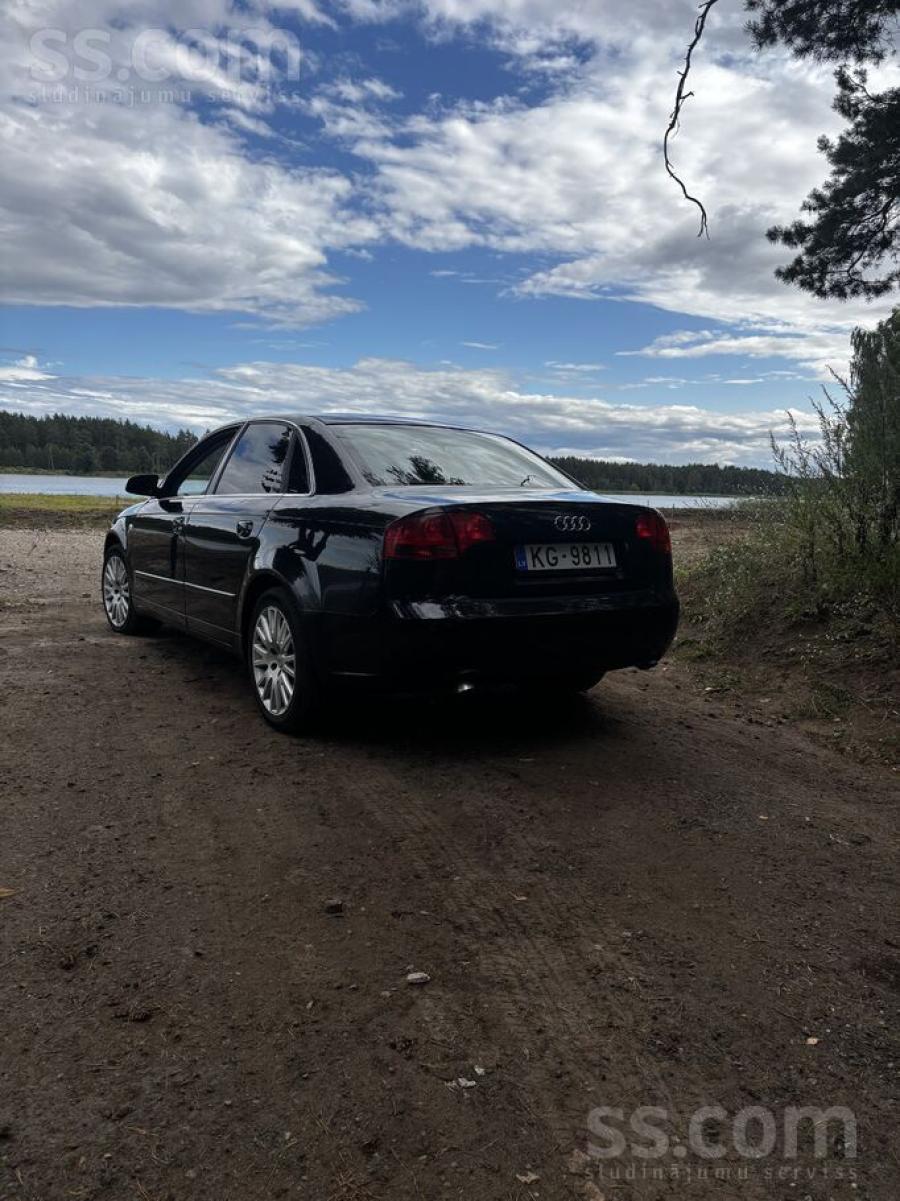 Melns Audi A4 2005 Rīga, ar dzinēja tilpumu 3.00 L un nobraukumu 371 tūkst. km par 2900 €, foto 7 vietnē AUTOMOTO.COM.LV