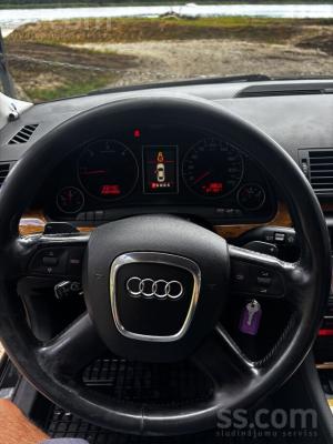 Melns Audi A4 2005 Rīga, ar dzinēja tilpumu 3.00 L un nobraukumu 371 tūkst. km par 2900 €, foto 9 vietnē AUTOMOTO.COM.LV