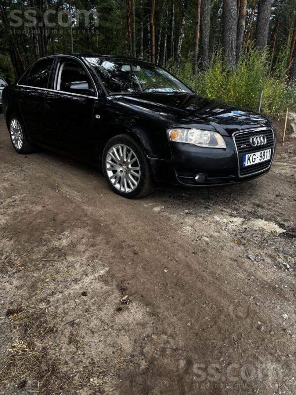 Black Audi A4 2005 in Riga, with an engine capacity of 3.00 L and mileage of 371 thousand km for 2900 €, photo 6 on AUTOMOTO.COM.LV