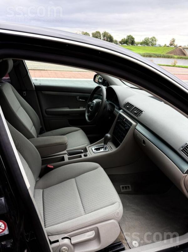 Melns Audi A4 2005 Jelgava, ar dzinēja tilpumu 2.00 L un nobraukumu 206 tūkst. km par 3000 €, foto 10 vietnē AUTOMOTO.COM.LV