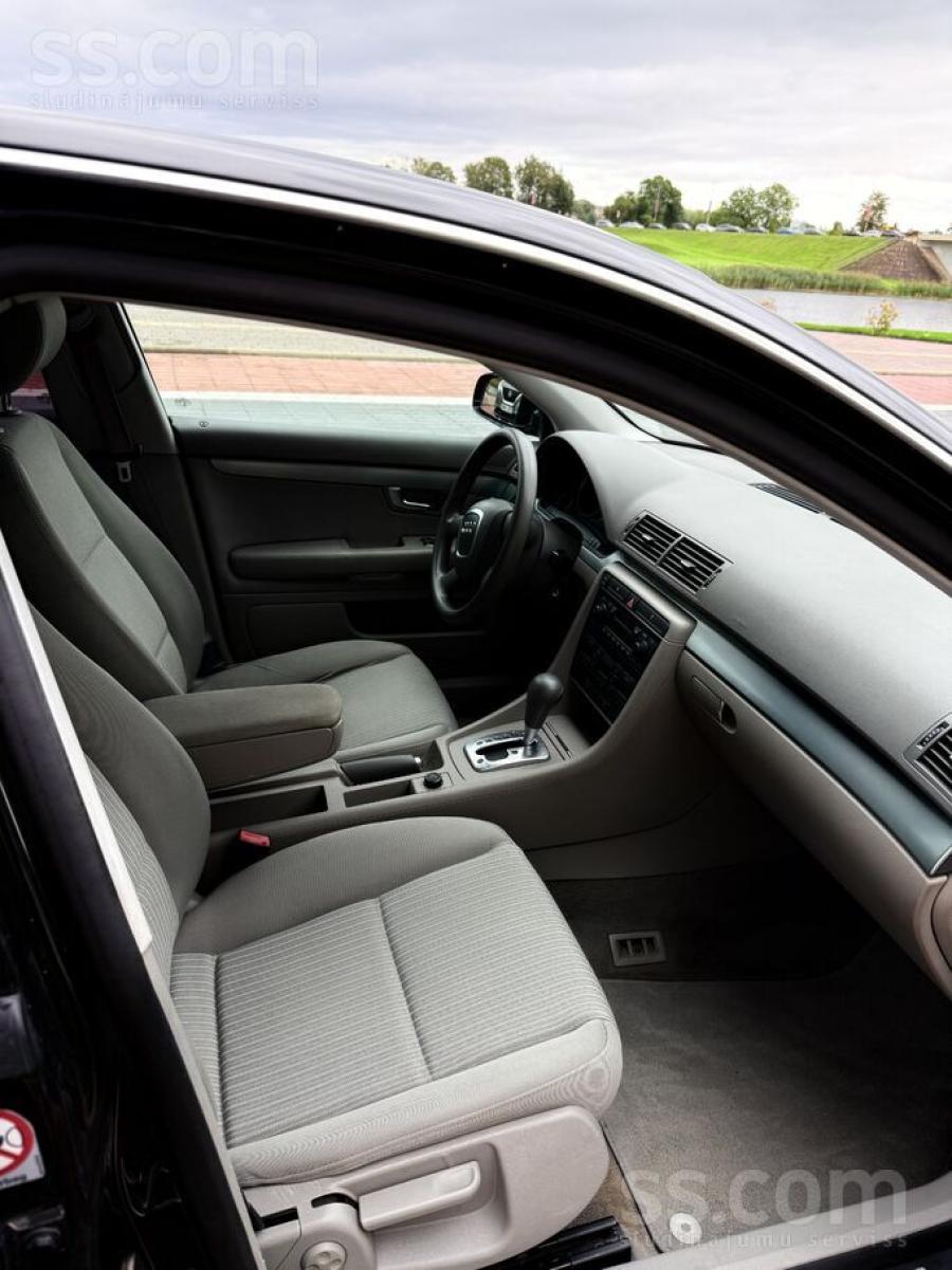 Melns Audi A4 2005 Jelgava, ar dzinēja tilpumu 2.00 L un nobraukumu 206 tūkst. km par 3000 €, foto 10 vietnē AUTOMOTO.COM.LV