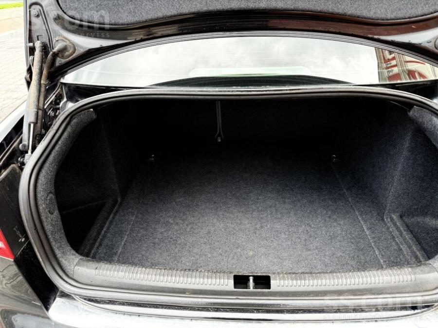 Melns Audi A4 2005 Jelgava, ar dzinēja tilpumu 2.00 L un nobraukumu 206 tūkst. km par 3000 €, foto 14 vietnē AUTOMOTO.COM.LV