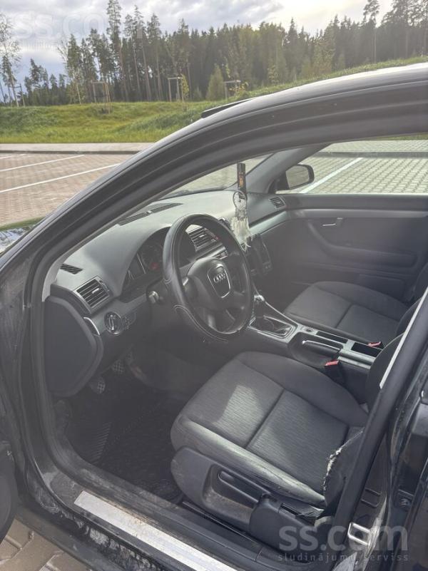 Melns Audi A4 2005 Valmiera, ar dzinēja tilpumu 1.90 L un nobraukumu 438 tūkst. km par 995 €, foto 8 vietnē AUTOMOTO.COM.LV