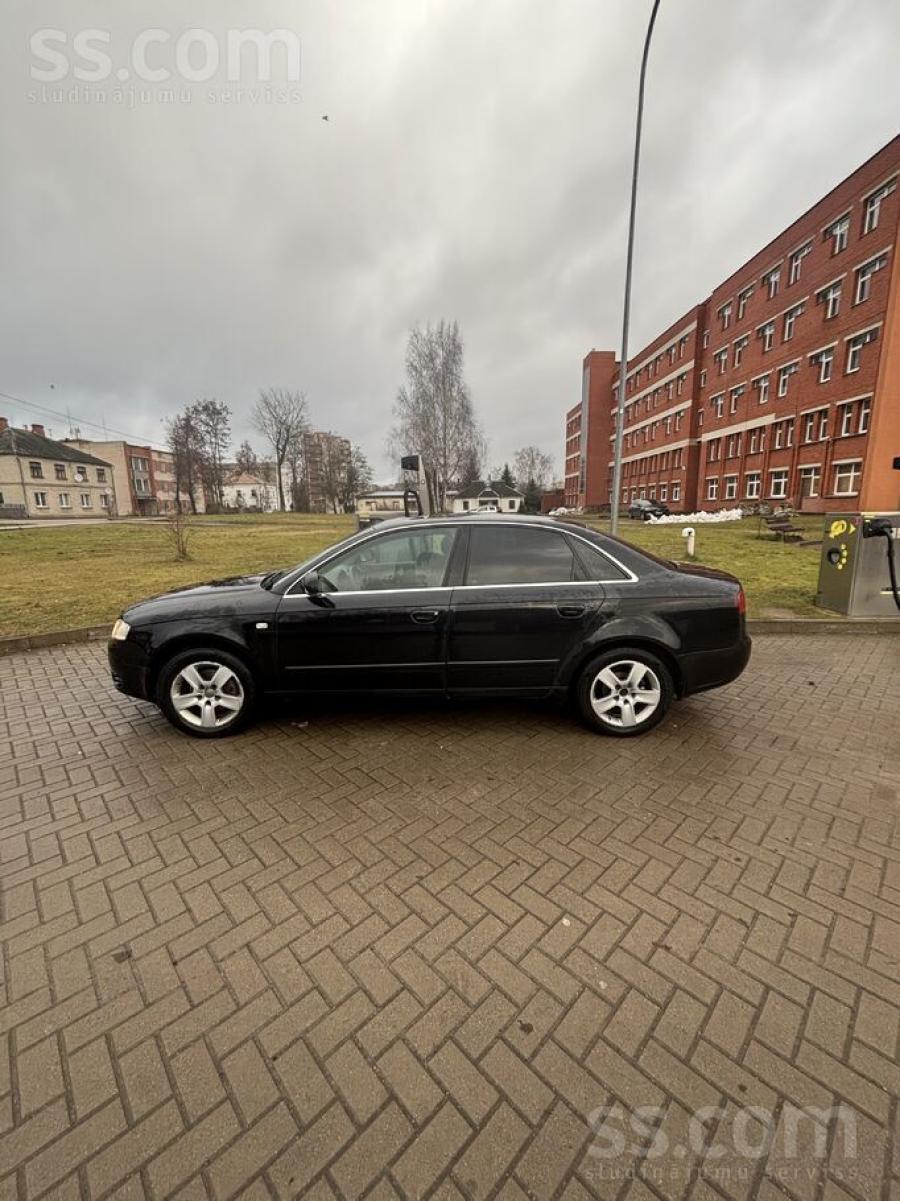 Black Audi A4 2006 in Daugavpils, with an engine capacity of 1.90 L and mileage of 320 thousand km for 3200 €, photo 7 on AUTOMOTO.COM.LV