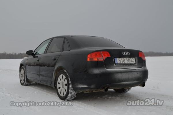 Melns Audi A4 2006 Pērnava, ar dzinēja tilpumu 1.80 L un nobraukumu 209 tūkst. km par 5500 €, foto 3 vietnē AUTOMOTO.COM.LV