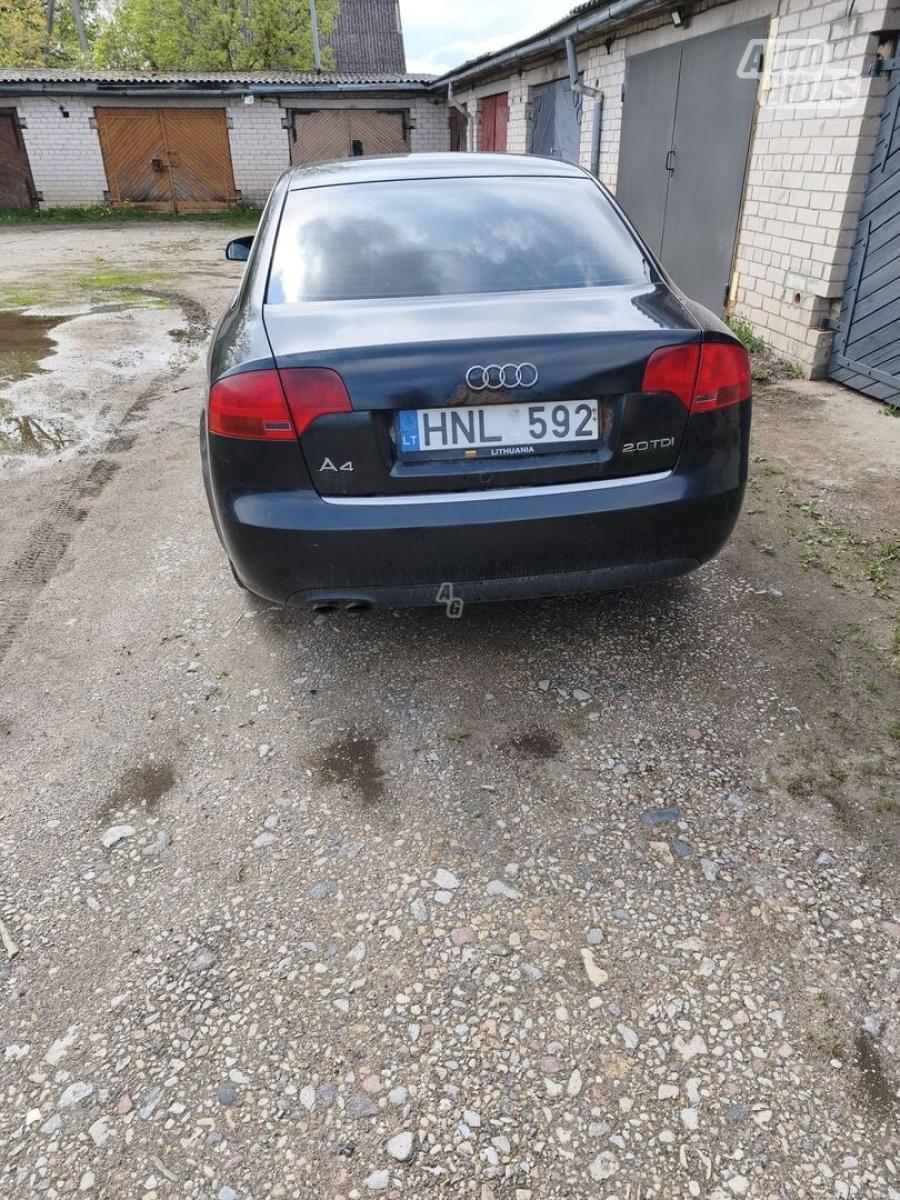 Black Audi A4 2006 in Kupiskis, with an engine capacity of 2.00 L and mileage of 316 thousand km for 1400 €, photo 6 on AUTOMOTO.COM.LV