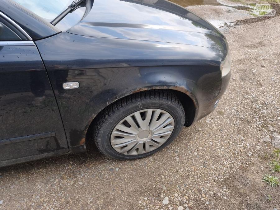 Black Audi A4 2006 in Kupiskis, with an engine capacity of 2.00 L and mileage of 316 thousand km for 1400 €, photo 9 on AUTOMOTO.COM.LV