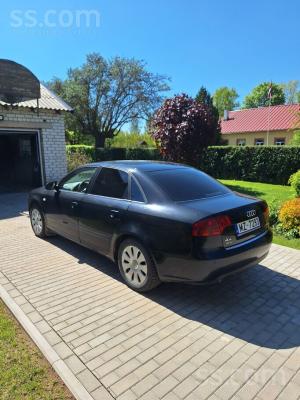 Melns Audi A4 2006 Bauska, ar dzinēja tilpumu 1.90 L un nobraukumu 318 tūkst. km par 3600 €, foto 3 vietnē AUTOMOTO.COM.LV