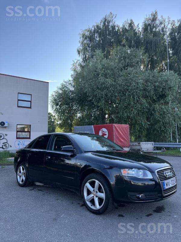 Black Audi A4 2006 in Riga, with an engine capacity of 1.90 L and mileage of 294 thousand km for 3300 €, photo 6 on AUTOMOTO.COM.LV