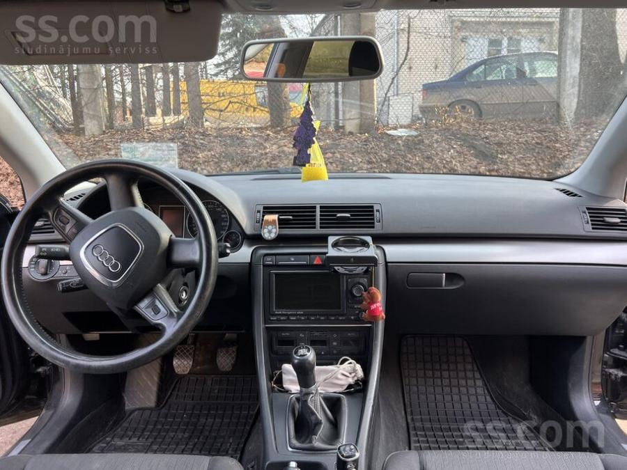 Черный Ауди А4 2006 в Рига, объемом двигателя 1.90 л и пробегом 294 тыс. км за 3300 €, фото 9 на AUTOMOTO.COM.LV