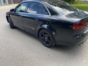 Black Audi A4 2006 in Kaunas, with an engine capacity of 1.90 L and mileage of 329 thousand km for 2550 €, photo 10 on AUTOMOTO.COM.LV