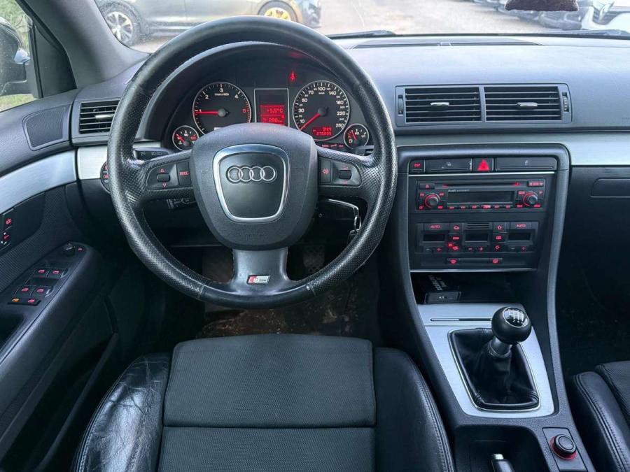 Black Audi A4 2007 in Utena, with an engine capacity of 1.97 L and mileage of 275 thousand km for 3300 €, photo 7 on AUTOMOTO.COM.LV