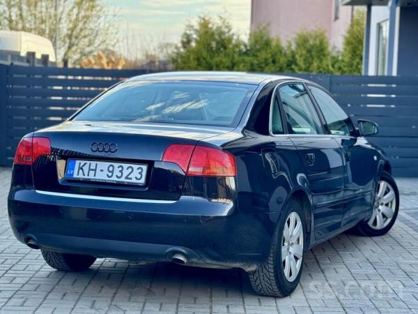Melns Audi A4 2007 Rīga, ar dzinēja tilpumu 2.70 L un nobraukumu 264 tūkst. km par 2350 €, foto 5 vietnē AUTOMOTO.COM.LV