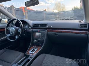 Melns Audi A4 2007 Rīga, ar dzinēja tilpumu 2.70 L un nobraukumu 264 tūkst. km par 2350 €, foto 15 vietnē AUTOMOTO.COM.LV