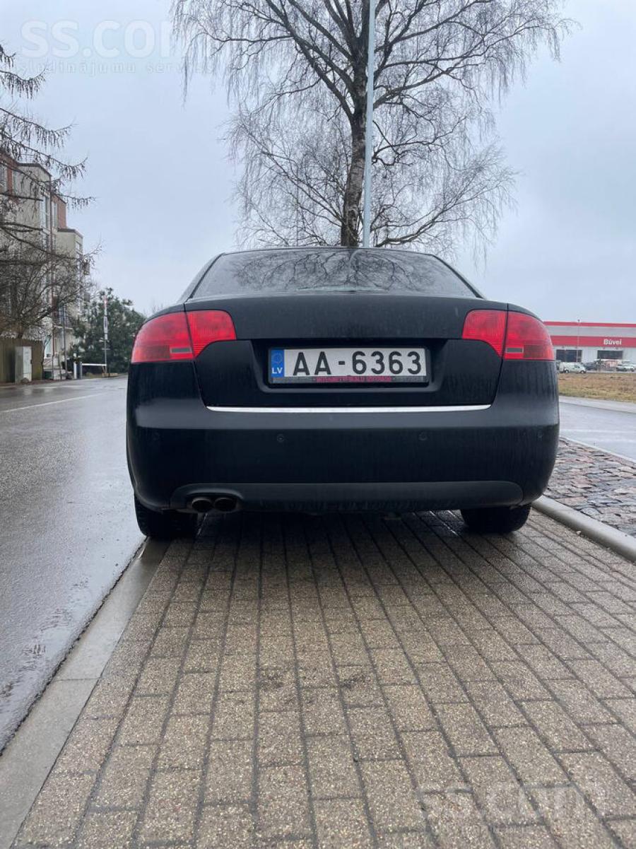 Black Audi A4 2007 in Riga, with an engine capacity of 2.00 L and mileage of 245 thousand km for 3100 €, photo 3 on AUTOMOTO.COM.LV