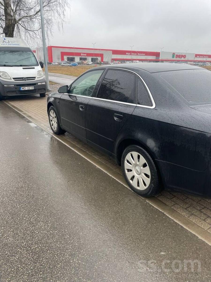 Black Audi A4 2007 in Riga, with an engine capacity of 2.00 L and mileage of 245 thousand km for 3100 €, photo 7 on AUTOMOTO.COM.LV