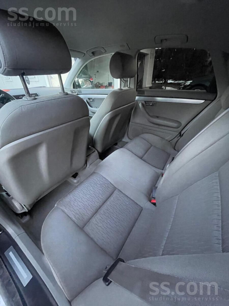 Black Audi A4 2007 in Riga, with an engine capacity of 2.00 L and mileage of 245 thousand km for 3100 €, photo 10 on AUTOMOTO.COM.LV