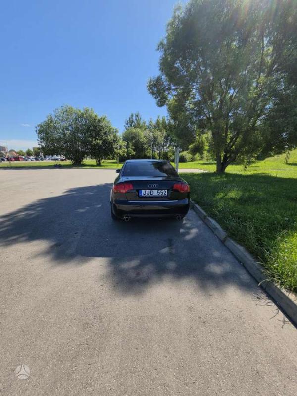 Black Audi A4 2007 in Panevezys, with an engine capacity of 2.70 L and mileage of 388 thousand km for 3500 €, photo 5 on AUTOMOTO.COM.LV
