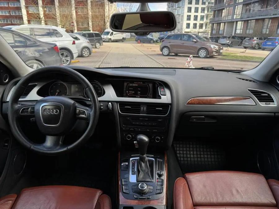 Melns Audi A4 2007 Rīga, ar dzinēja tilpumu 2.70 L un nobraukumu 325 tūkst. km par 5490 €, foto 8 vietnē AUTOMOTO.COM.LV