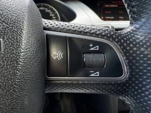 Black Audi A4 2007 in Riga, with an engine capacity of 2.70 L and mileage of 325 thousand km for 5490 €, photo 20 on AUTOMOTO.COM.LV