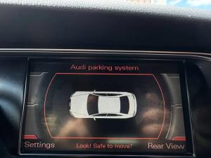 Black Audi A4 2007 in Riga, with an engine capacity of 2.70 L and mileage of 325 thousand km for 5490 €, photo 31 on AUTOMOTO.COM.LV