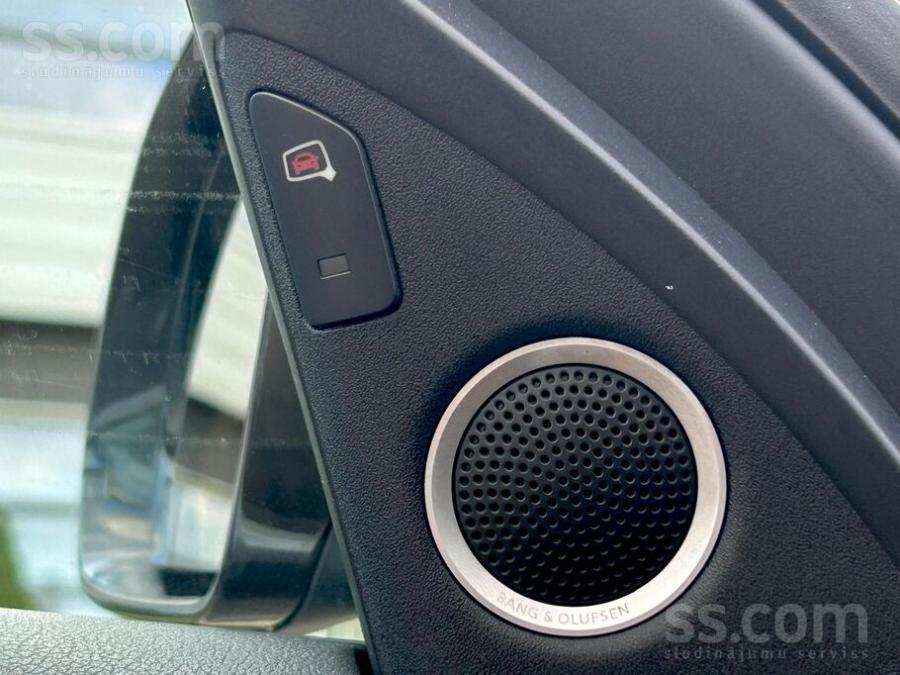 Black Audi A4 2007 in Riga, with an engine capacity of 2.70 L and mileage of 326 thousand km for 3950 €, photo 24 on AUTOMOTO.COM.LV