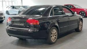 Melns Audi A4 2007 Limbaži, ar dzinēja tilpumu 2.00 L un nobraukumu 162 tūkst. km par 4650 €, foto 5 vietnē AUTOMOTO.COM.LV